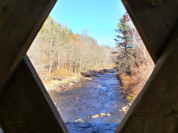 Nature's perfect frame: the diamond-shaped opening offers a painter's perspective of the Ware River below.