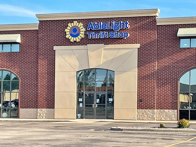 AbleLight's cheerful sun logo promises to brighten your day&mdash;and your home&mdash;with guilt-free bargain hunting for a good cause.