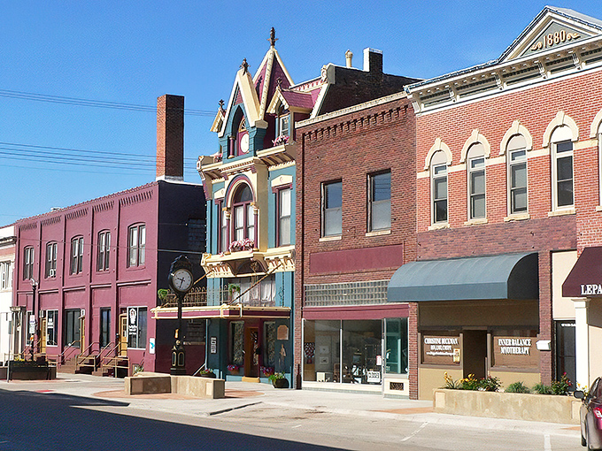 Beatrice's brick buildings create a downtown with character and staying power&mdash;much like the retirees who've discovered this affordable gem.