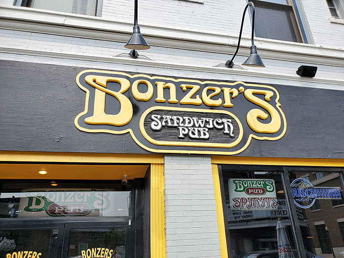 Bonzer's vintage sign has guided hungry Grand Forks residents to sandwich nirvana for years. That yellow lettering is practically iconic!