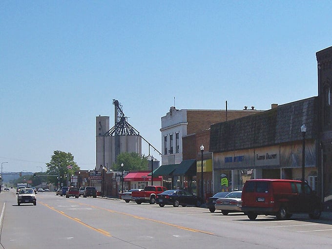 Rolling hills and streets create a peaceful setting for Canton, offering country living just minutes from city conveniences.