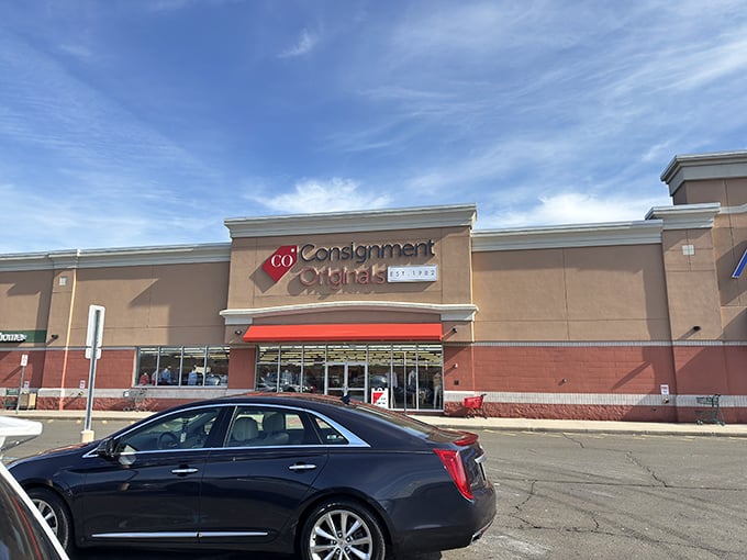 This upscale shopping center location suggests consignment shopping that won't require digging through dusty bins for hours.
