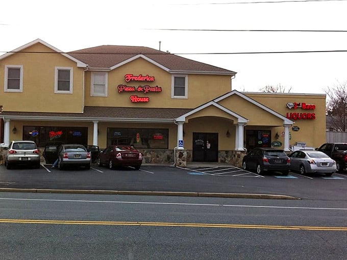 Yellow buildings just feel friendlier, don't they? This family spot welcomes you like coming home, minus doing the dishes afterward.