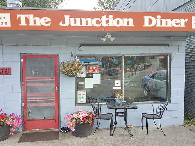 Simple storefronts often hide the biggest breakfast surprises, and this unassuming gem delivers exactly that promise.