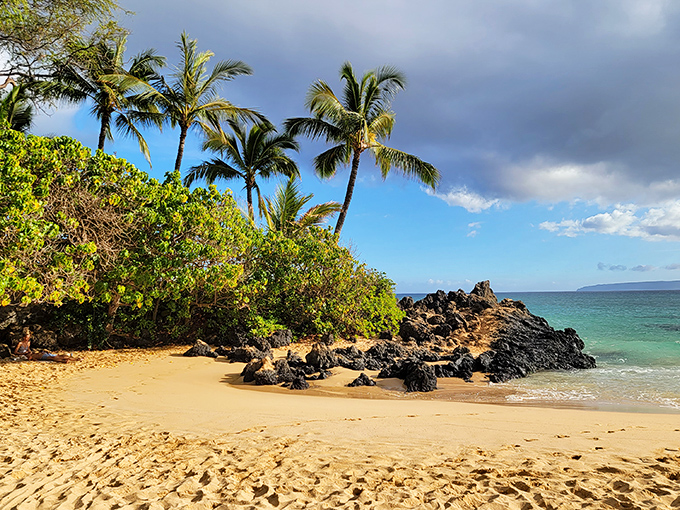 Golden sands stretch as far as the eye can see at Mākena State Park. Beach real estate that would make even millionaires jealous!