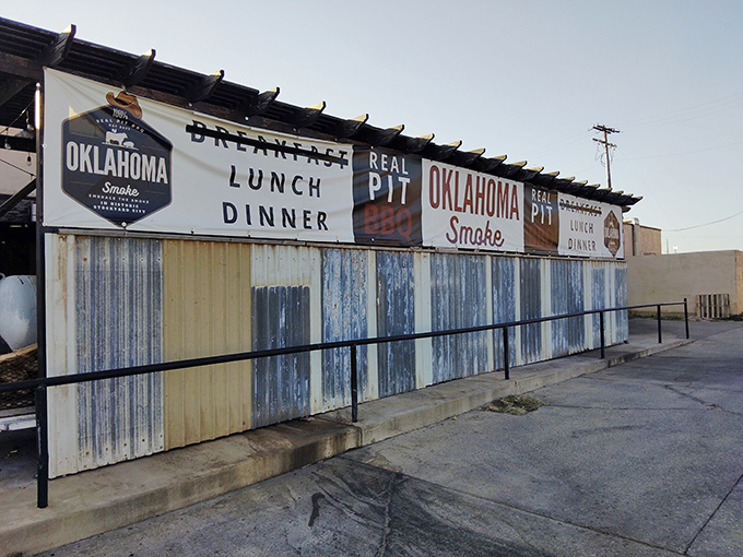 Oklahoma Smoke's rustic corrugated metal exterior fits perfectly in historic Stockyards City. Form following delicious function!