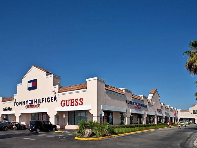 Orlando Outlet Marketplace offers easy, open-air browsing, with favorites like Tommy Hilfiger and Guess ready for bargain hunters.
