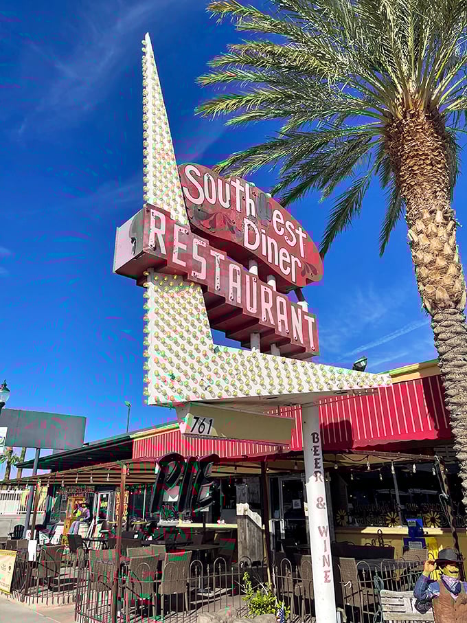 Southwest Diner's spectacular vintage sign has lit the way to breakfast bliss for generations. This isn't just eating&mdash;it's time travel with toast!