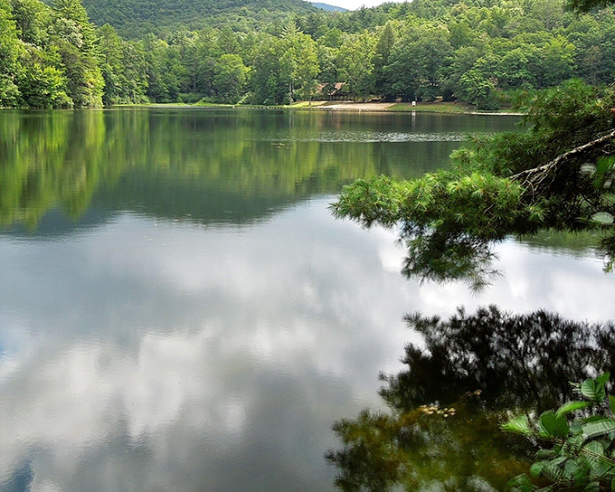 Suches proves that sometimes the best things in life come in the smallest packages possible.