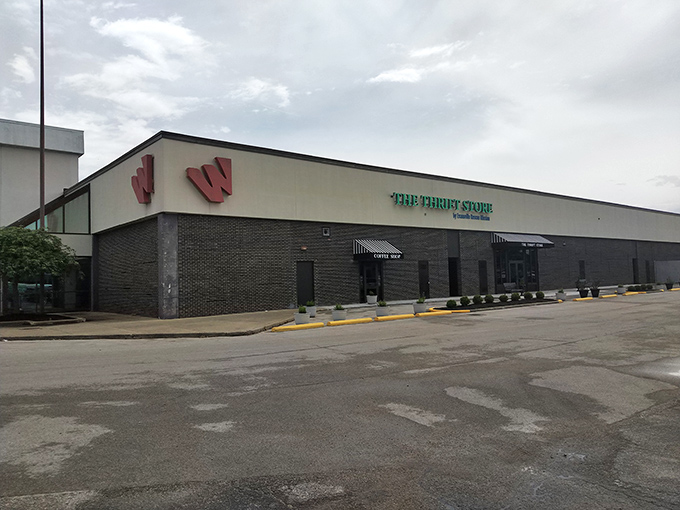 6a. the thrift store, by evansville rescue mission (evansville)