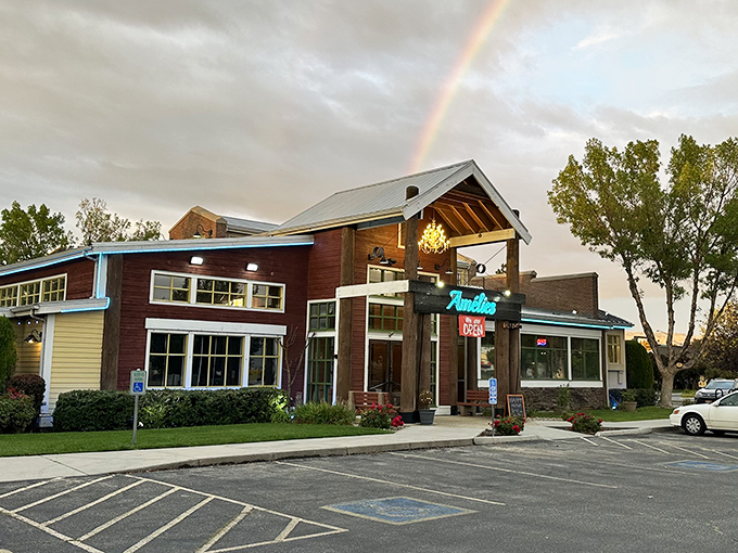 Rustic elegance meets Idaho charm at Am&eacute;lies, where even the sky celebrates with an impromptu rainbow performance.