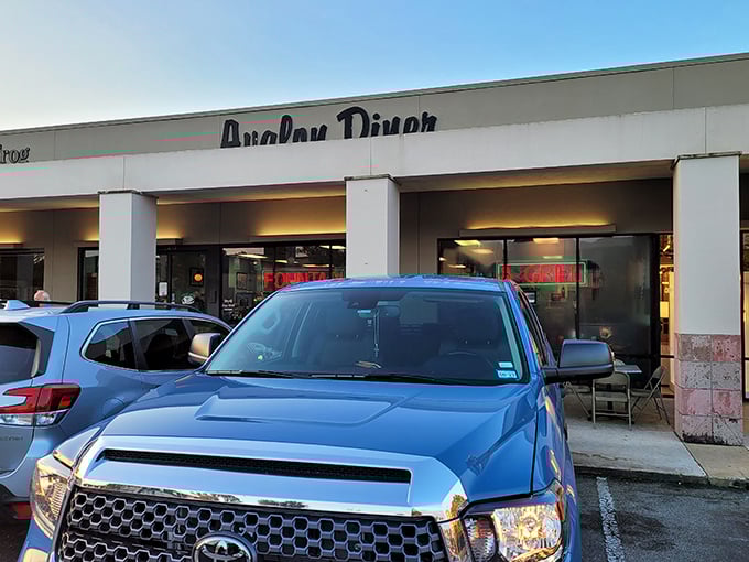 That classic "Avalon Diner" sign has been guiding hungry Houstonians to breakfast bliss for generations&mdash;and still does today.