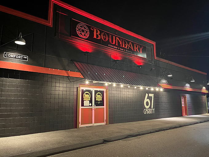 By night, Boundary's dramatic lighting transforms it into the superhero headquarters of smoked meat excellence.