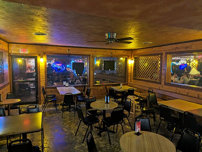 Simple tables, wood-paneled walls, and steaks that would make a vegetarian reconsider their life choices. Pure South Dakota magic!