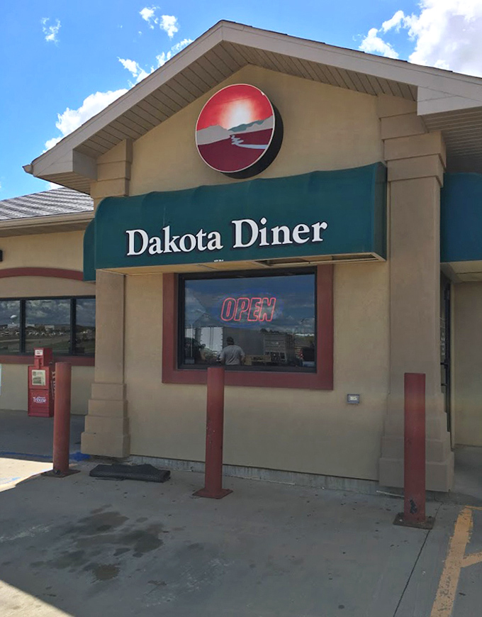 That familiar diner architecture tells you everything - this is where comfort food dreams come deliciously true.