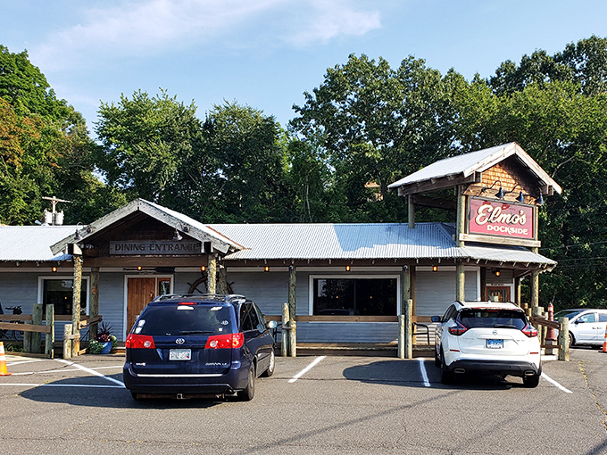 Vernon's answer to coastal cravings, Elmo's Dockside brings that seaside spirit inland without missing a delicious beat.