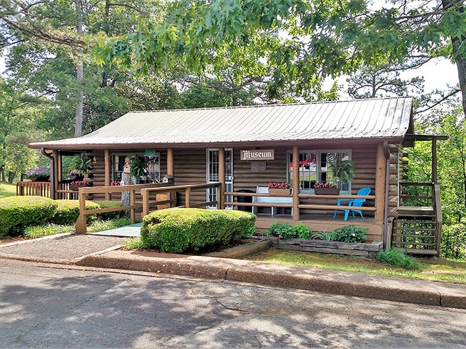 6a. Fairfield Bay's lakeside location offers million-dollar views at prices that won't drain your retirement account.