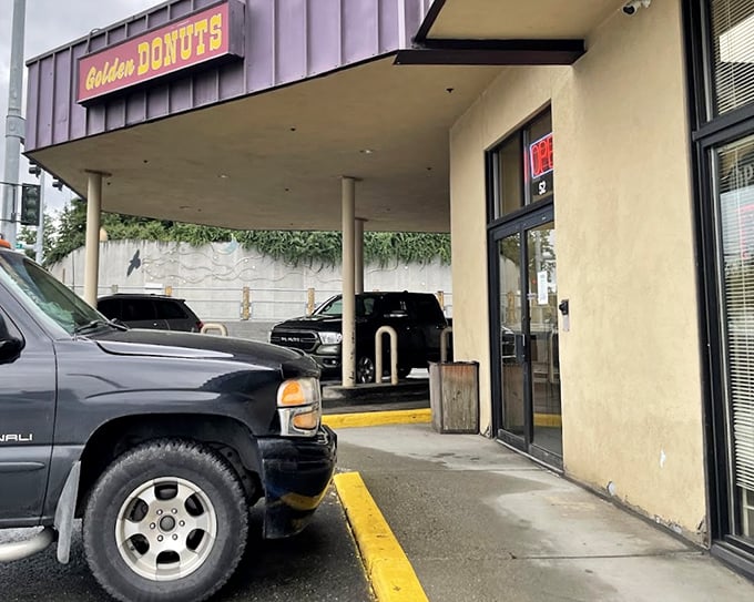 The lineup of trucks tells the story &ndash; Golden Donuts has become the unofficial meeting spot for Anchorage's early risers.