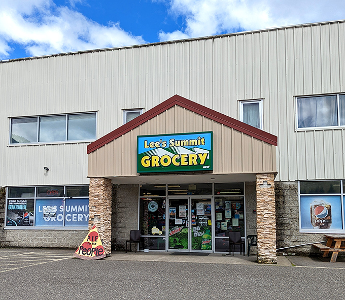 After conquering Snoqualmie's slopes, this hidden pizza gem offers the ultimate mountain reward.