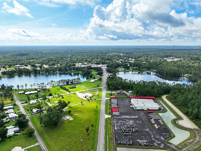 Where roads lead to water and trees outnumber people &ndash; retirement doesn't get more peaceful than this hidden Florida gem.