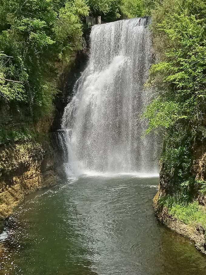 The waterfall doesn't care that you've seen Niagara &ndash; it's been perfecting its performance for millennia and deserves your full attention.