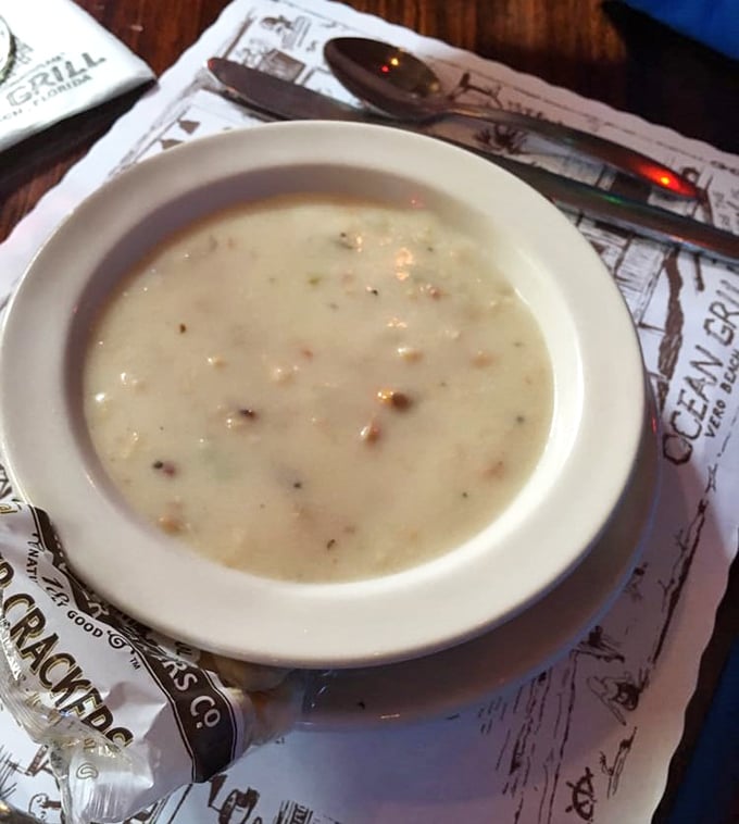 New England Clam Chowder so creamy and hearty it could make a Bostonian homesick. The perfect starter for your oceanic adventure.