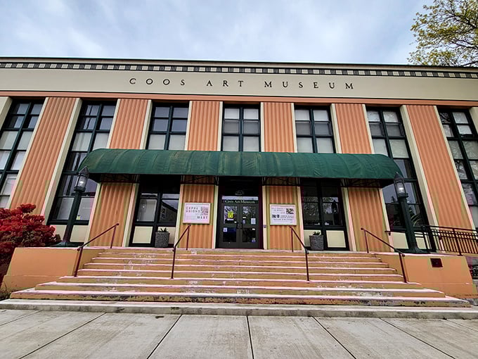 The Coos Art Museum's Art Deco fa&ccedil;ade houses surprising cultural treasures. Who knew this coastal town had such sophisticated artistic sensibilities?