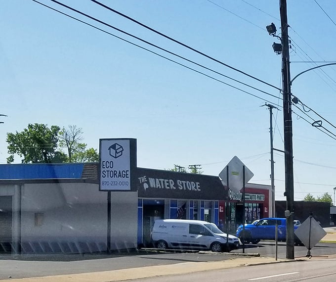 Local businesses line the street in buildings that have witnessed decades of Mountain Home history. If these walls could talk!