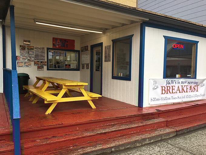 J&W's bright yellow picnic table practically shouts "Sit here and eat something delicious!" Small-town diners &ndash; where breakfast is always the right answer.