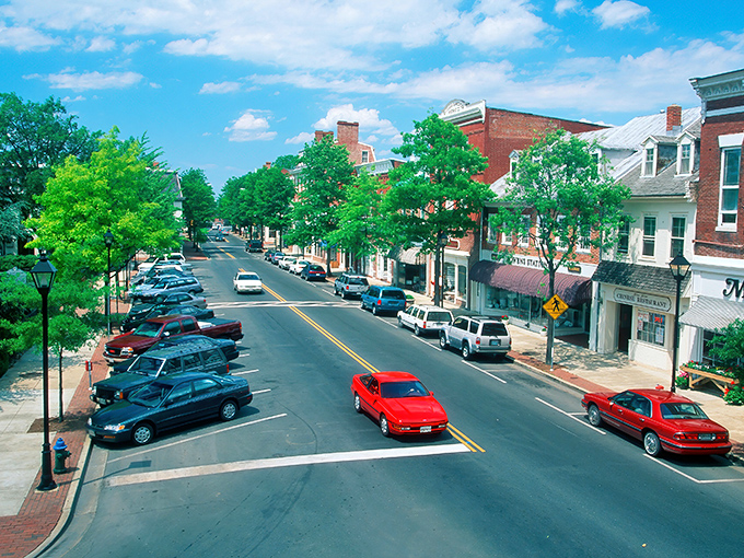 Main Street Easton: where parallel parking is an Olympic sport and every storefront has a story worth hearing.