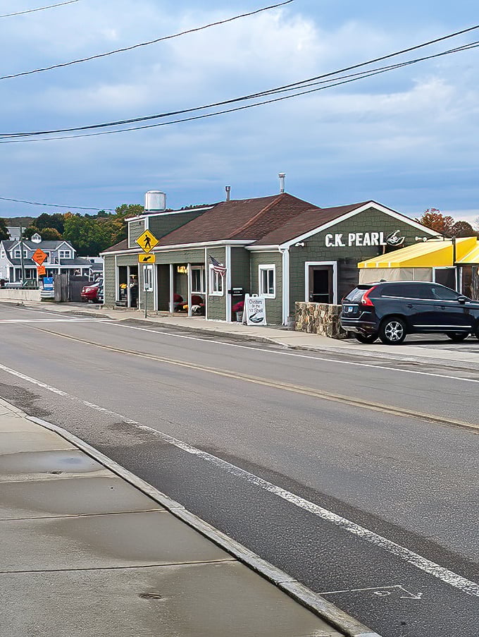 Another angle of C.K. Pearl, where seafood arrives so fresh it practically introduces itself before jumping onto your plate.