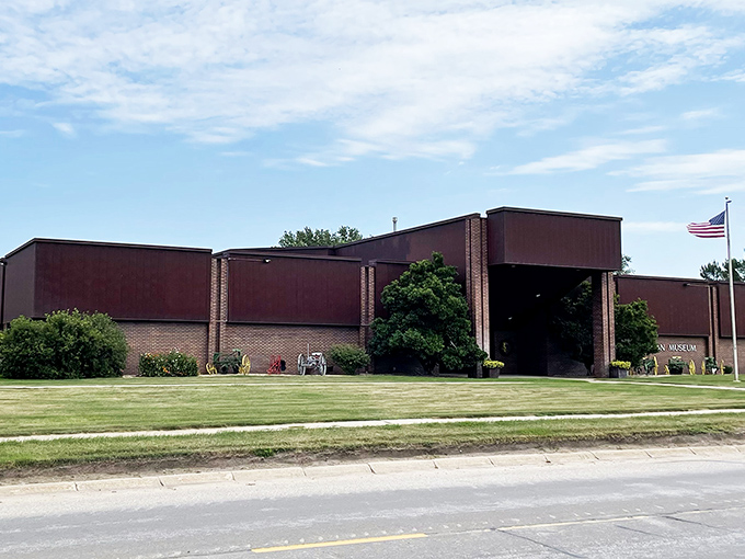 The Plainsman Museum doesn't just preserve history&mdash;it celebrates it with the kind of Midwestern pride that makes coastal visitors rethink their zip codes.