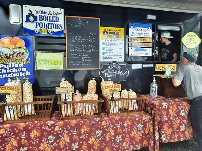 Antiquing builds an appetite! These homestyle food vendors fuel serious shoppers with kettle corn and comfort food between bargain hunts.