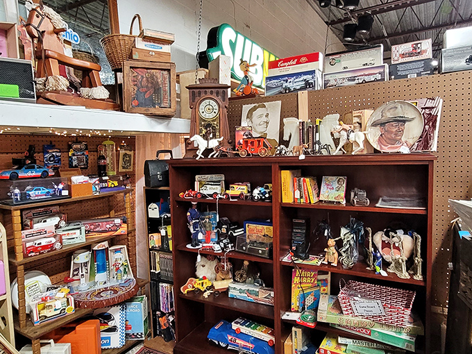 Nostalgia overload! This booth is where childhood memories and collectible treasures collide, with everything from classic toys to vintage Americana.