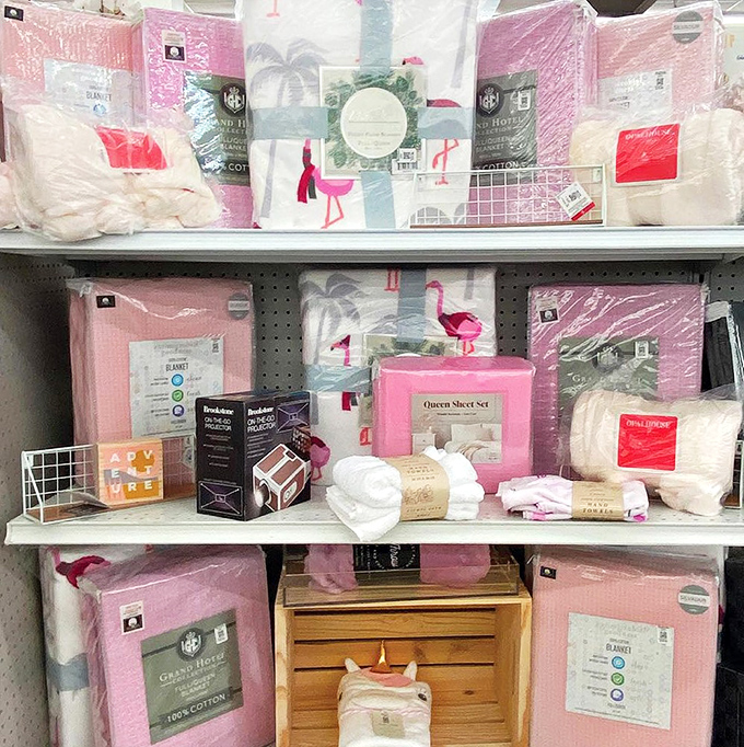 Bedding bonanza in shades of pink! The flamingo-themed sheets are practically begging for a guest room makeover.