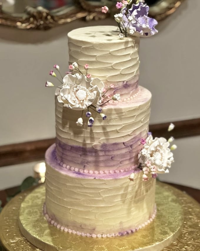 Wedding cakes aren't usually my thing, but this lavender-accented beauty makes me want to marry someone just to have an excuse to order it.