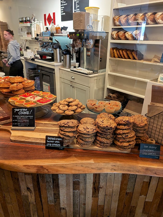 Cookie stacks that would make your grandmother both proud and jealous. The chocolate chip cookies practically dare you to eat just one.