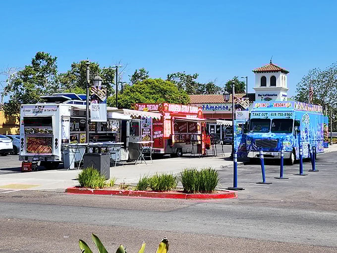 The food truck court: where shopping stamina gets refueled and the international flavor matches the cross-border clientele perfectly.