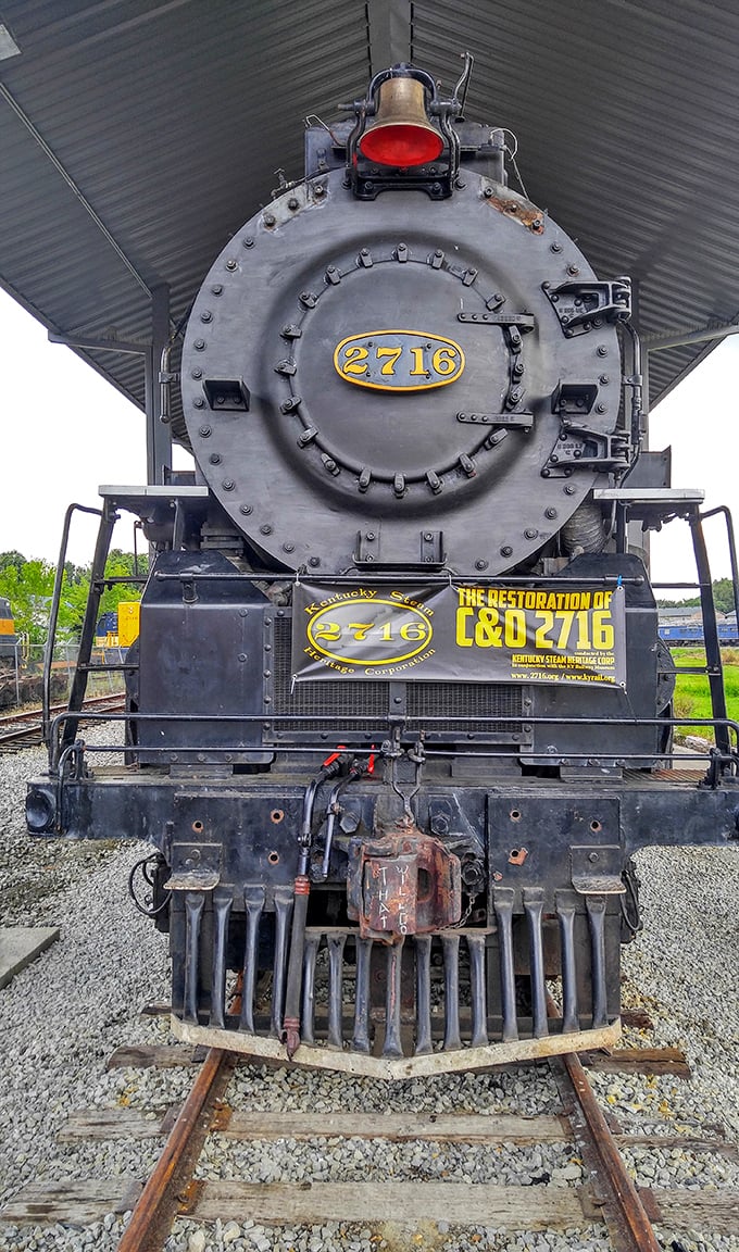 Engine #2716's imposing front face looks like it means business&mdash;a mechanical masterpiece from an era when American engineering ruled the rails.