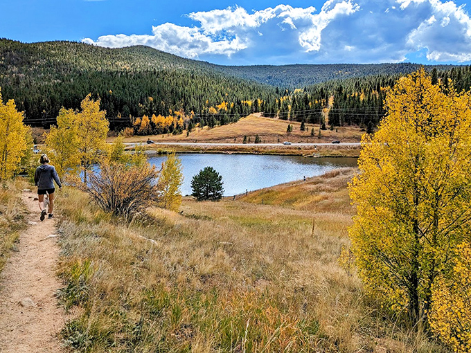 The perfect trail-lake combo that makes you forget your phone exists. Until, of course, you need to take this exact photo.