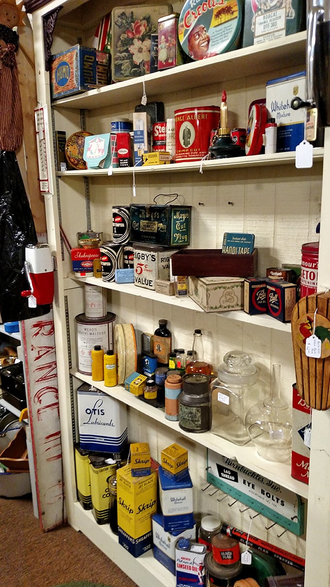 Before plastic took over the world, products came in these gorgeous tins and bottles. Function meets art in everyday packaging.