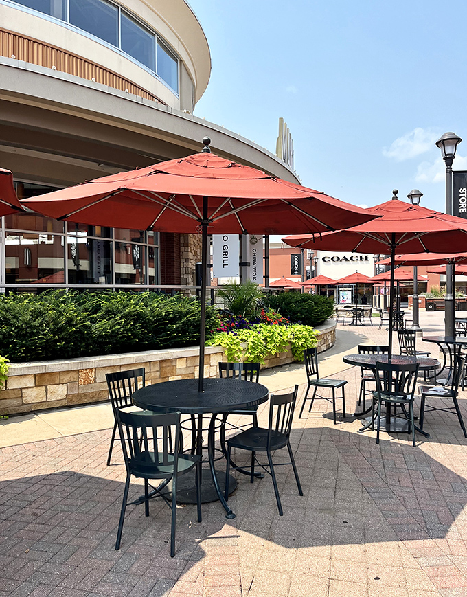 The outdoor seating area offers a civilized respite for weary shoppers and reluctant spouses who've reached their retail endurance limit.