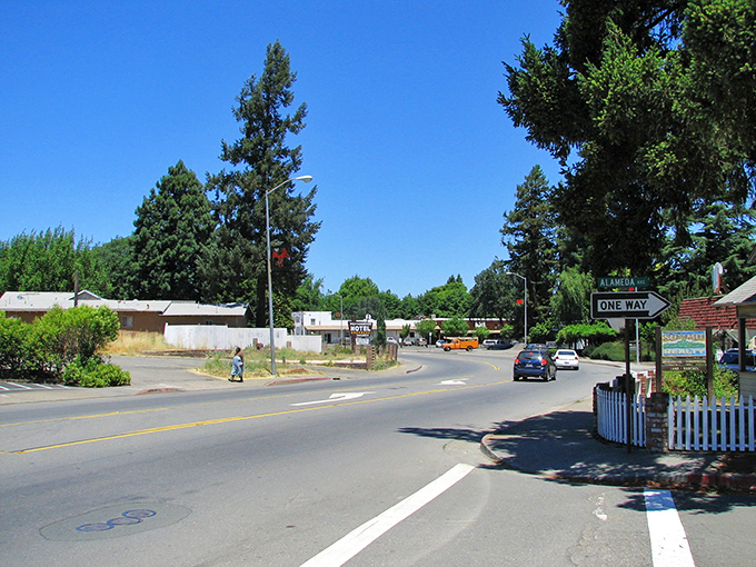 Willits streets offer that rare commodity in California&mdash;breathing room&mdash;where pedestrians and cars coexist without the blood pressure spike of urban traffic.