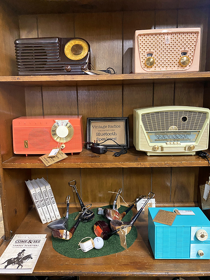 Before Spotify, these beauties filled homes with music and news. Now retrofitted with Bluetooth, they're the perfect marriage of nostalgia and practicality. 