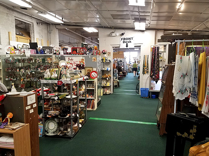 Follow the green carpet road through this wonderland of glass cases, where yesterday's ordinary has become today's extraordinary.