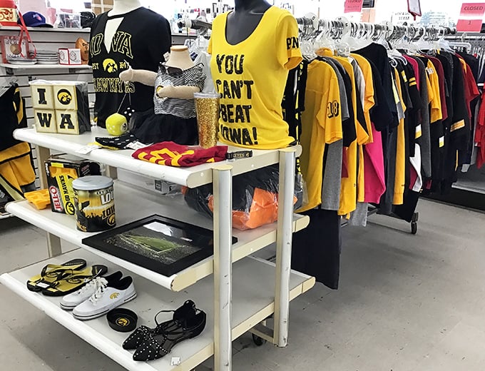 Hawkeye heaven! Show your Iowa pride with black and gold gear that lets everyone know where your loyalties lie.