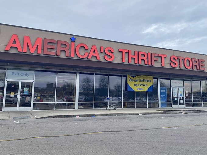 America's Thrift Store's patriotic color scheme hints at the all-American pastime inside: hunting for amazing deals.
