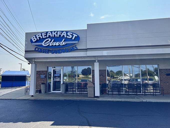 Breakfast Club (storefront): Blue and white simplicity with a side of morning magic. No membership required at this club&mdash;just bring your appetite.