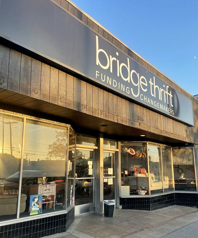 Sunlight glints off Bridge Thrift's windows, where sustainable shopping meets style in a perfect Los Angeles marriage.