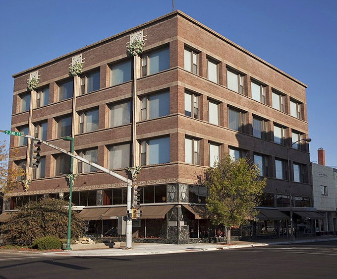 Clinton's impressive downtown skyline features beautiful architecture without the big-city price tag.